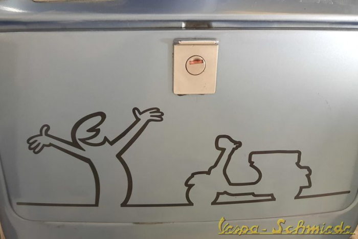Vespa Schmiede | Ersatzteile & Nachfertigungen | Aufkleber "La Linea ...